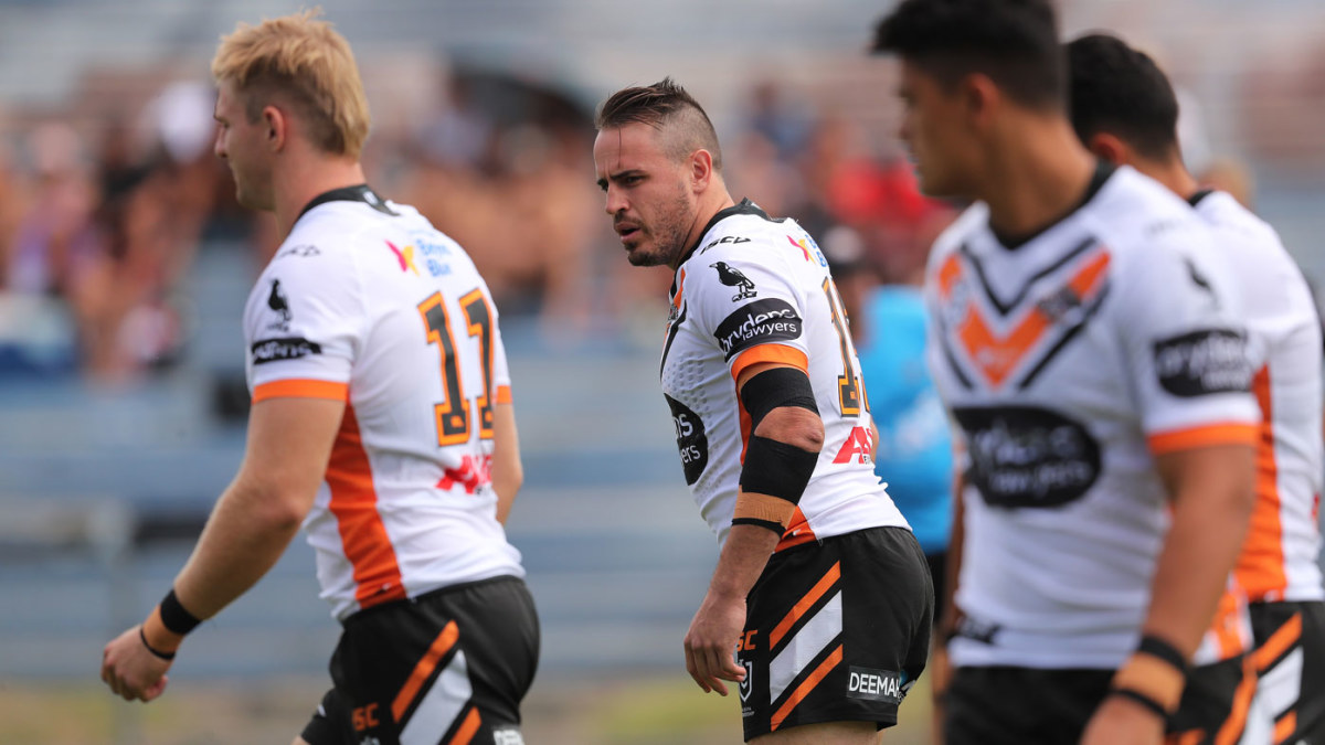 NRL news: Darren Lockyer predicts Moses Mbye to oust Josh Reynolds for ...