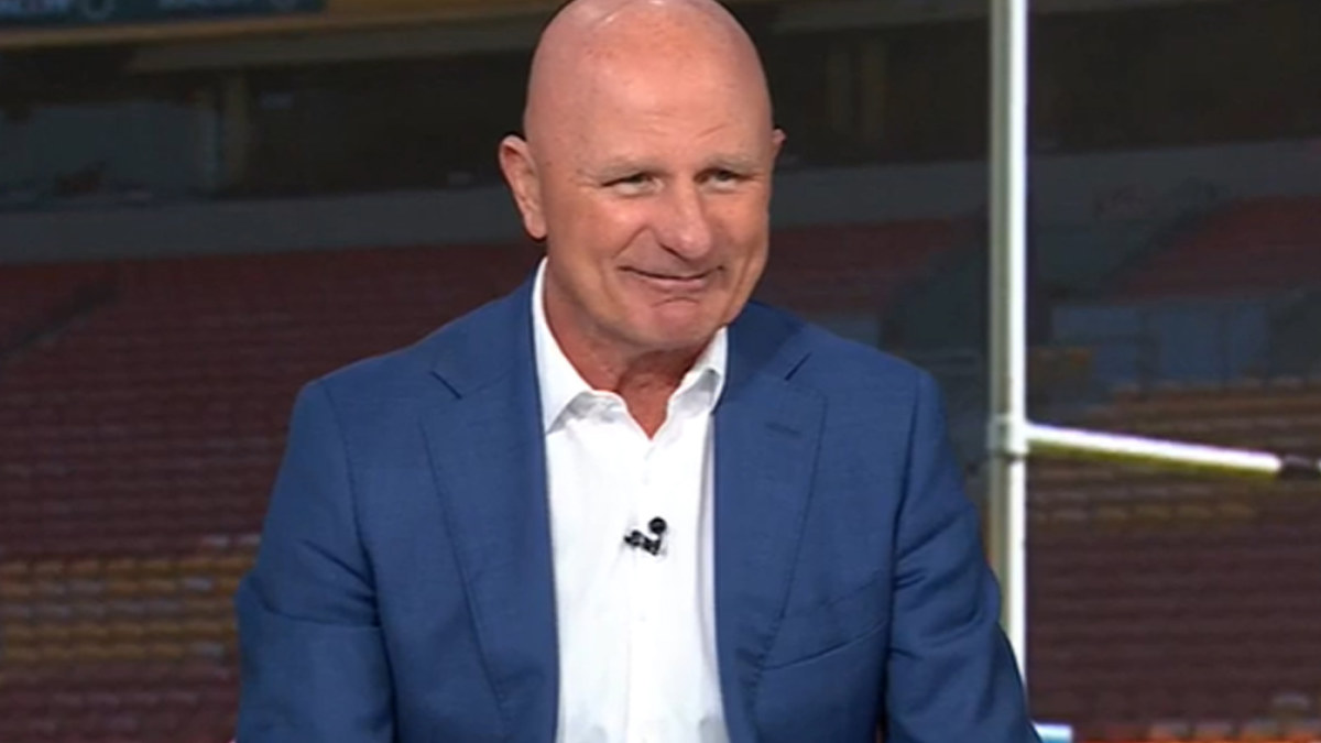 NRL: Peter Sterling emotional message as 30-year commentating TV career ...