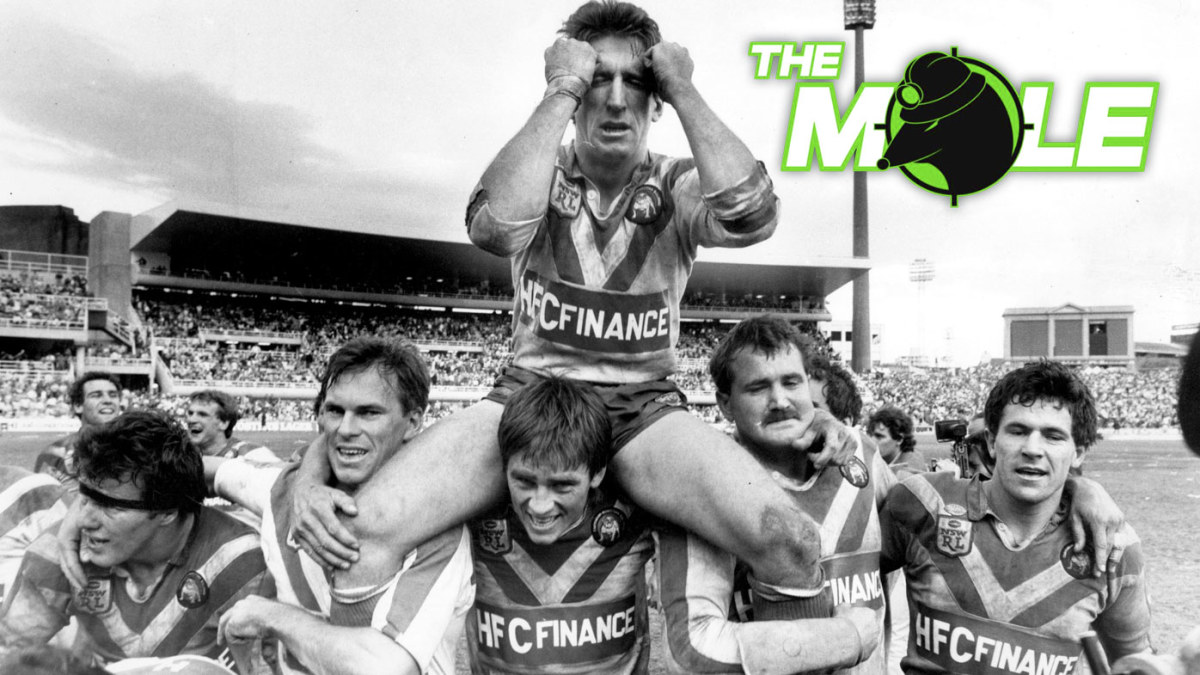 NRL news | Bulldogs signed jersey scammed uncovered by Peter Tunks ...