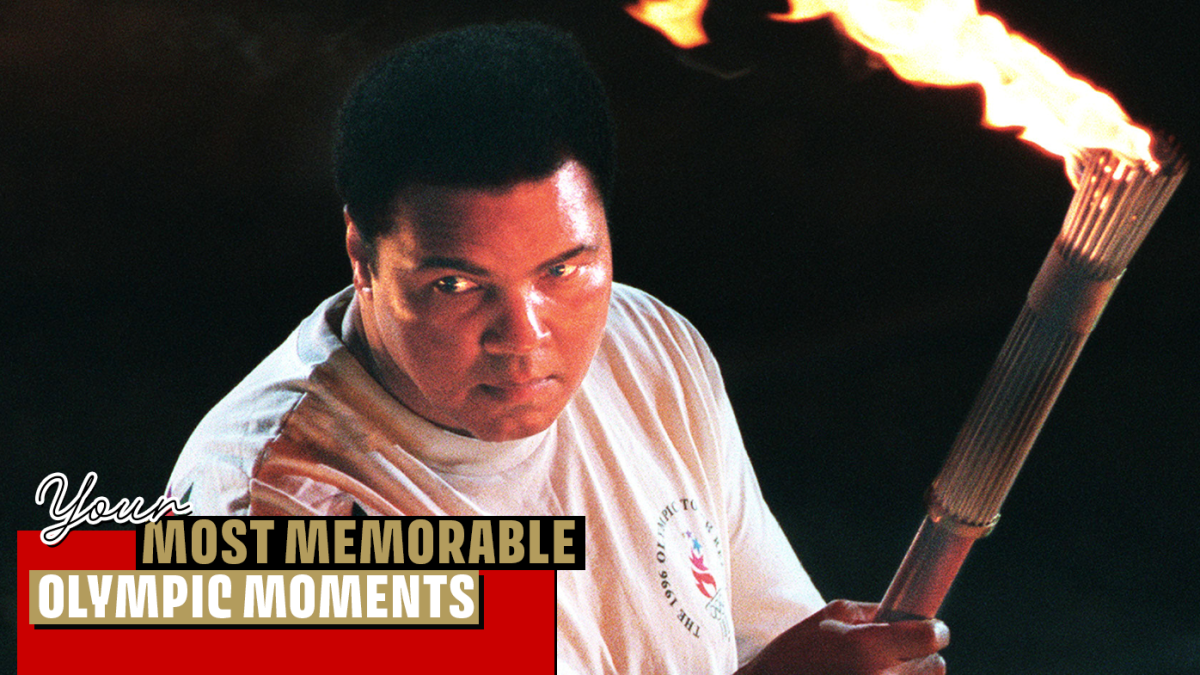 Olympics: Muhammad Ali lighting flame at Atlanta 1996 Games
