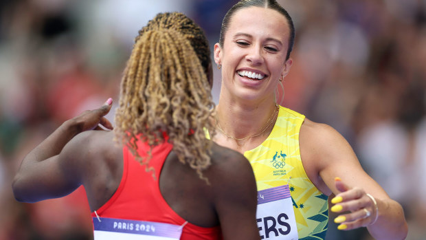 Paris Olympics 2024: South Sudan's Lucia Moris carried off track after ...