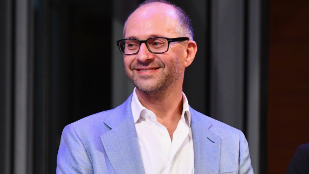 AFL news, Billionaire Collingwood vice-president Alex Waislitz quits ...