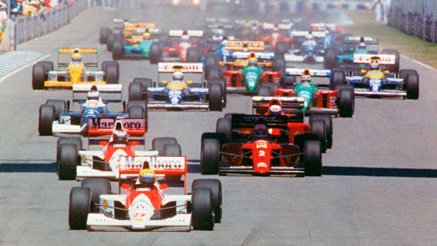 1990 Japanese Grand Prix: Ayrton Senna and Alain Prost accident ...