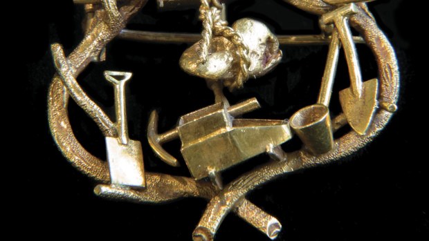 19th century bling unearths rare jewellery made from Australian gold