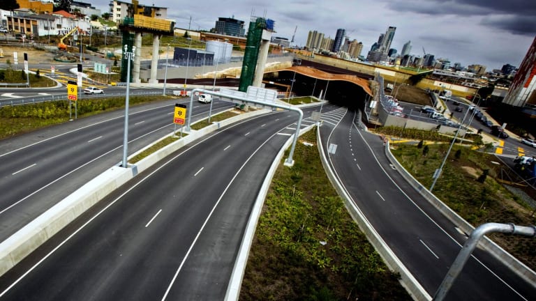 Gap between Brisbane tunnel expectations and reality continues to widen