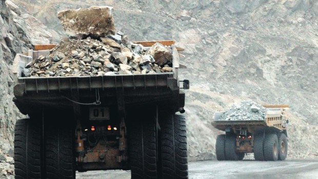 Palladium seen extending advance as global shortage persists