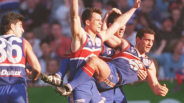 AFL finals 2016: Western Bulldogs making own history