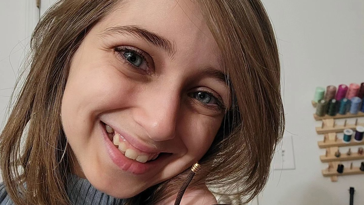 I Am Shauna Rae: Where are they now? Shauna Rae, woman trapped in child ...