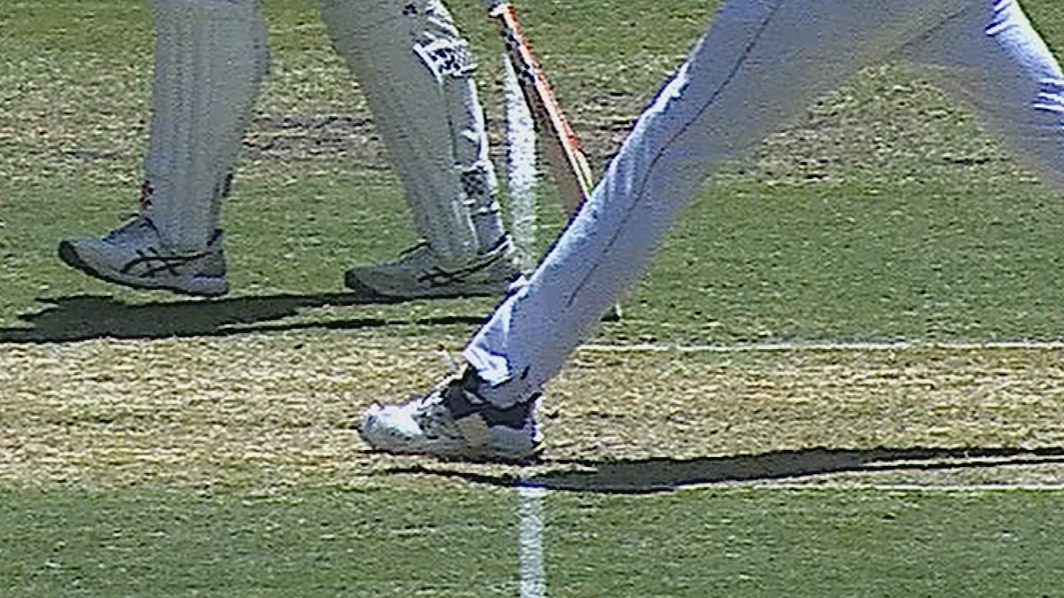 The Ashes Boxing Day Test 2025 | Brydon Carse no ball to Mitchell Starc ...