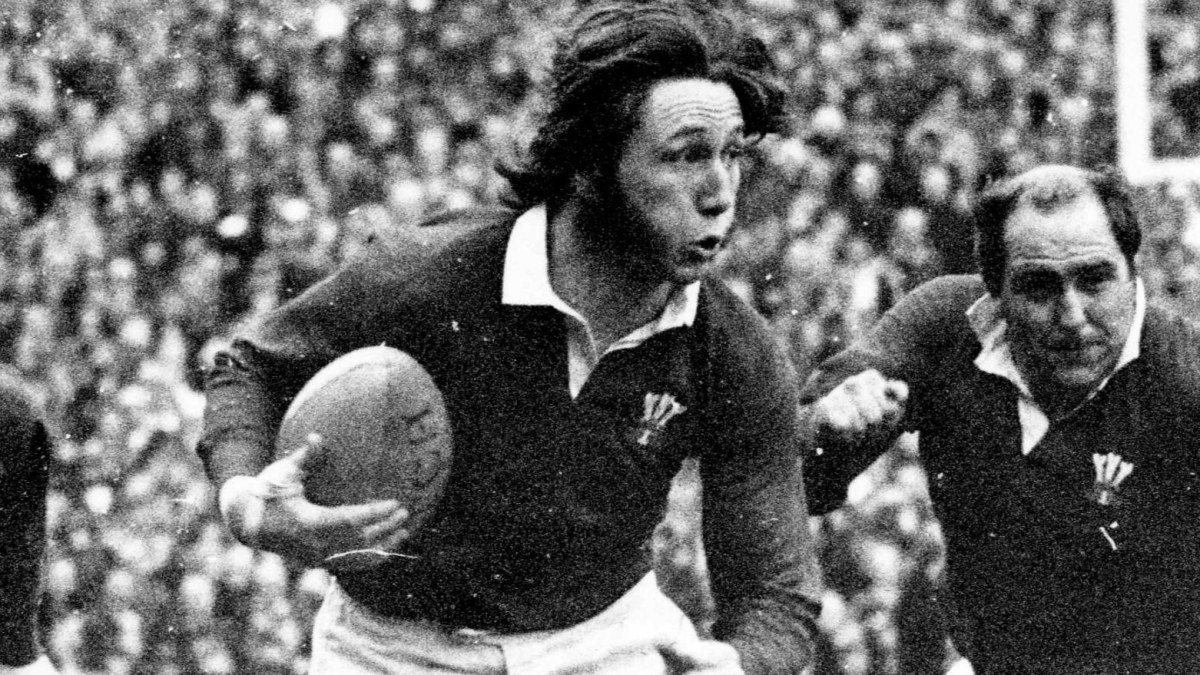 Rugby news | Welsh rugby legend JPR Williams dies age 74, tributes