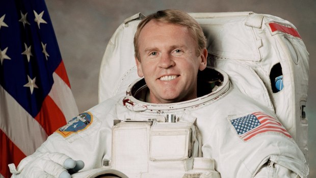 Travel tips from an astronaut: Andy Thomas on going from Adelaide to ...