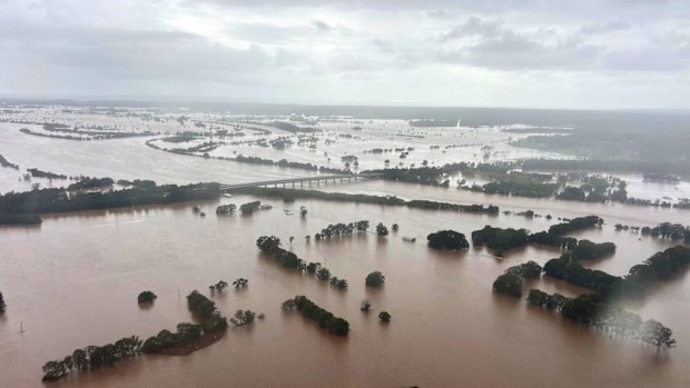 NSW flooding updates: Third person killed in NSW floods as Warragamba ...