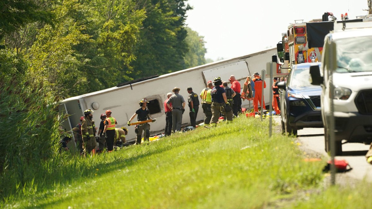 Bus driver lost control in western New York crash that killed five and ...