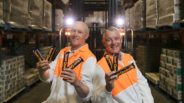 Adelaide-company Robern Menz buys Violet Crumble from Nestle