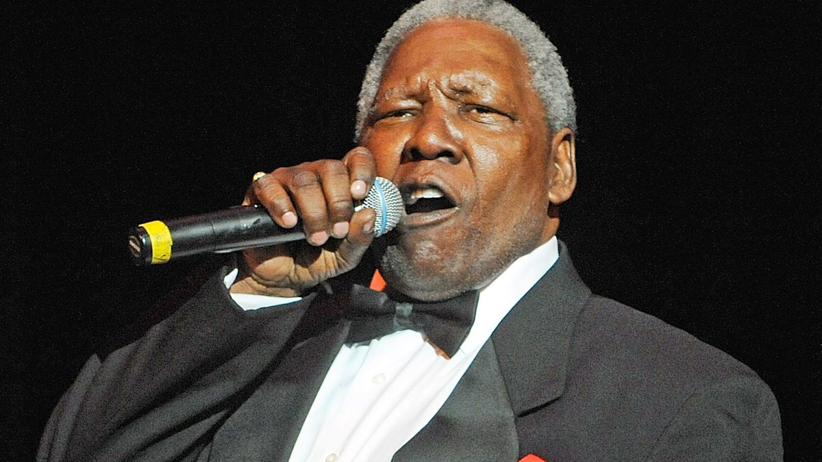 Charlie Thomas death: The Drifters' lead singer Charlie Thomas dies ...