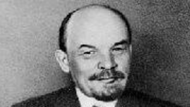 Russia's Communists threaten to blockade studios if Leonardo DiCaprio ...