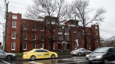 Fawkner Mansions, the mystery building on Punt Road in Prahran