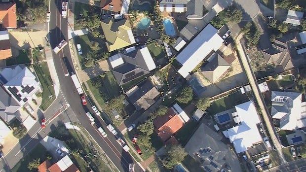 Perth news: Man stuck in Hillarys backyard hole for hours rescued in ...