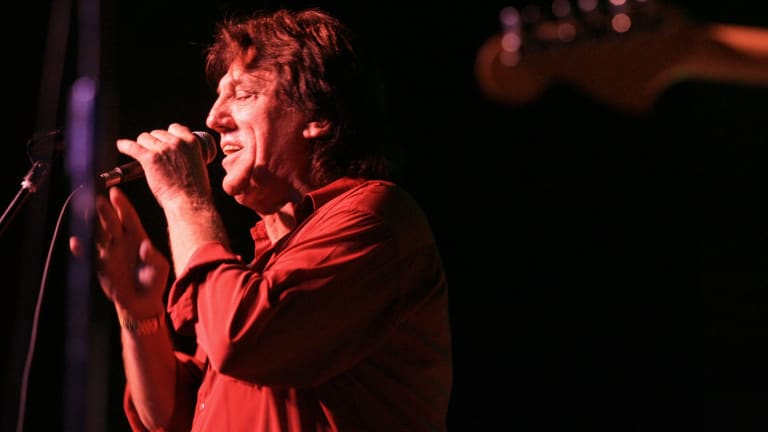 Singer songwriter Jon English dead at 66