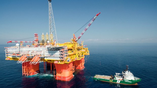 Monster Ichthys LNG platform arrives off northwest Australia