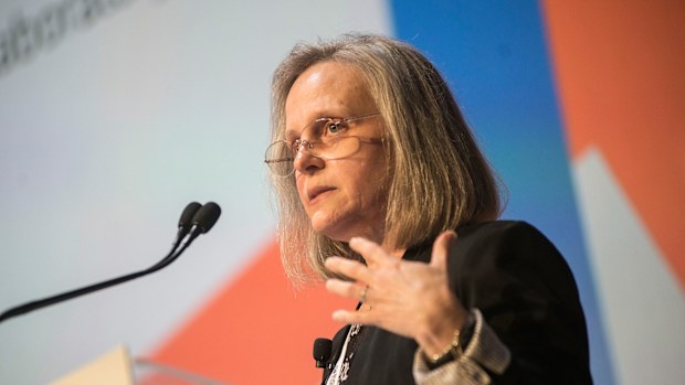 Leaders told to be more emotional