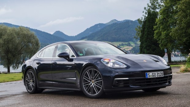 New Porsche Panamera second-gen looks streamlined and smaller, but it's ...
