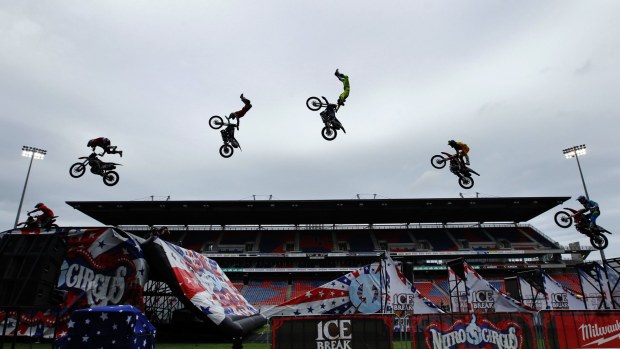 nitro circus salary