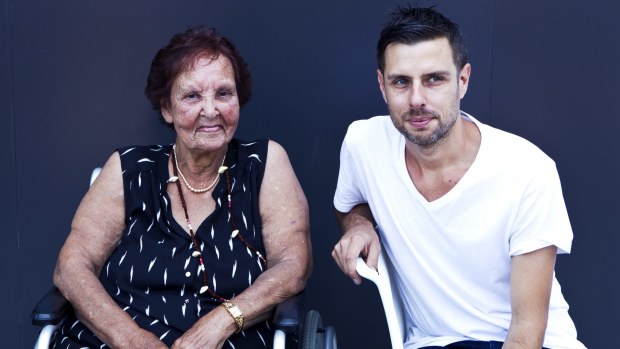 Barangaroo shell wall continues a tradition