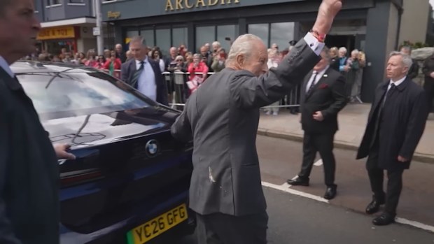 King Charles news: Seagull makes mess on monarch's jacket during visit ...