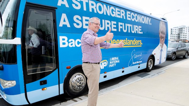 ScoMo takes the bus as power starts to drain away