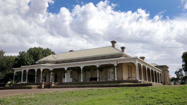 Sheep farmers take up historic Mt Fyans holding