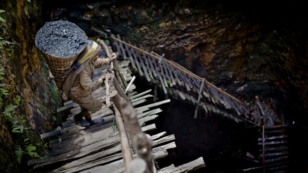 Mixing coal and solar energy India's route to sustained economic growth