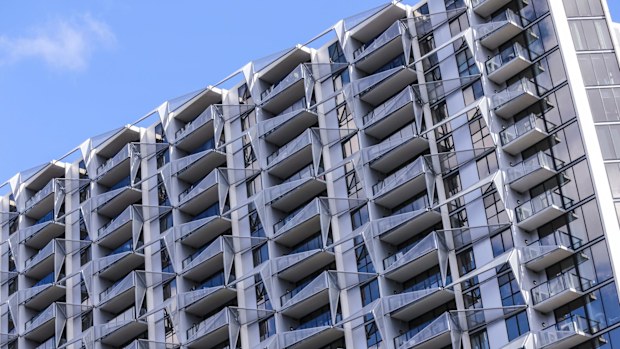 Lacrosse recladding: First apartment panels replaced, job to be ...