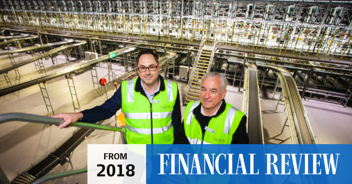 Robots do the heavy lifting at Woolworths' high-tech shed