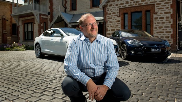 Aussie tech legend Simon Hackett says battery start-up RedFlow can take ...