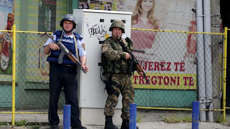 Four police hurt in Macedonia clashes