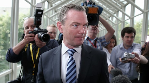 Christopher Pyne playing a 'silly game' over research funding