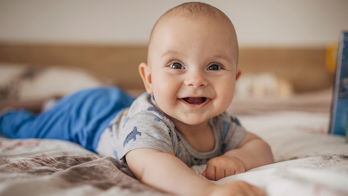 Baby name expert explains why it's harder to pick boy names than girl ...