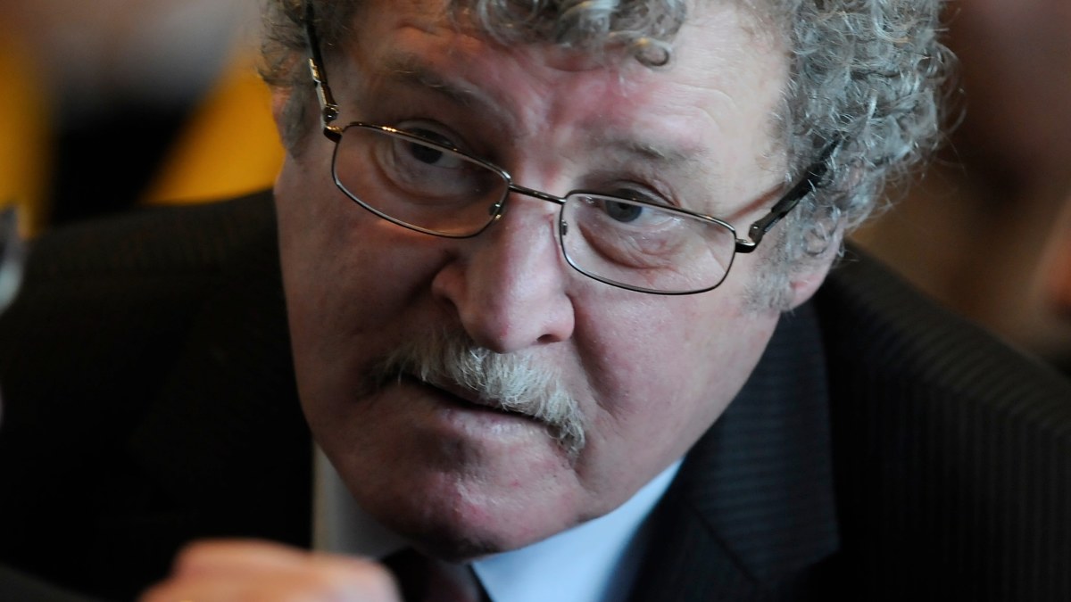 AFL news 2023: Kevin 'Cowboy' Neale dead at 78, St Kilda great's death ...