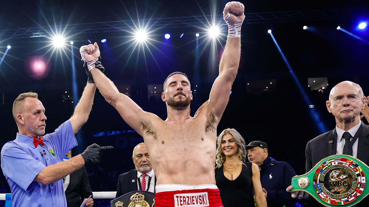 Boxing news 2025 | Kris Terzievski defeats Troy Pilcher, discusses ...