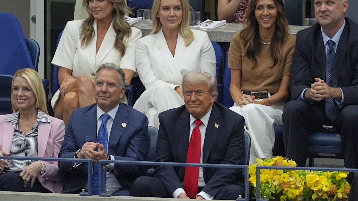 Us Open final 2025, Donald Trump booed by fans after delay to Jannik ...