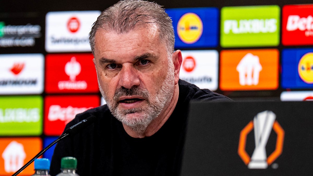 Football news 2025, Jonathan Liew journalist blasted over Ange ...