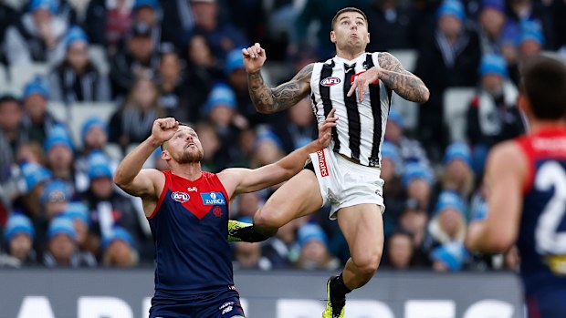 AFL news 2025: Collingwood Magpies, Jamie Elliott signs new two-year ...