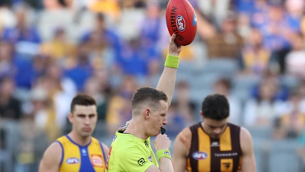 AFL news 2025: Centre bounce, substitute rules scrapped in latest law ...
