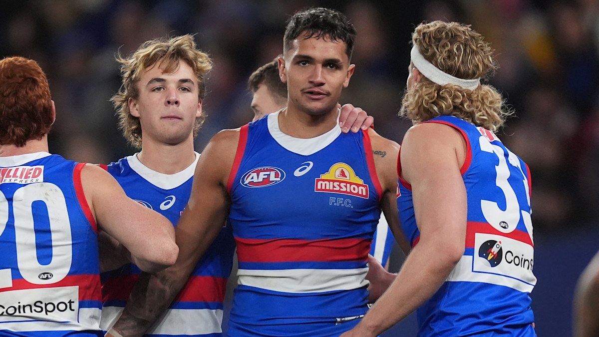 AFL News 2025: Matthew Lloyd urges clubs to rethink trade for Western ...