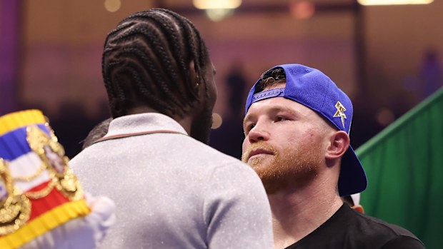 Boxing news 2025: Canelo Alvarez becomes undisputed world champion ...