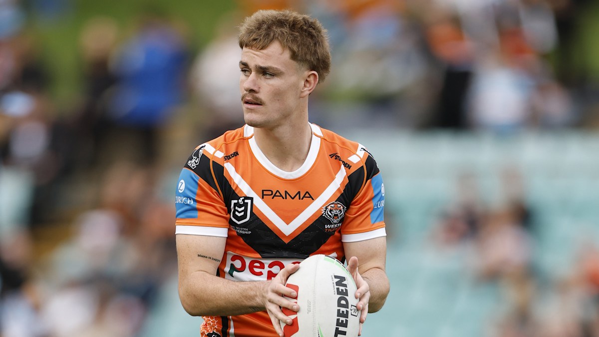 NRL news 2025: Lachlan Galvin expected to sign with Canterbury Bulldogs despite question marks ...