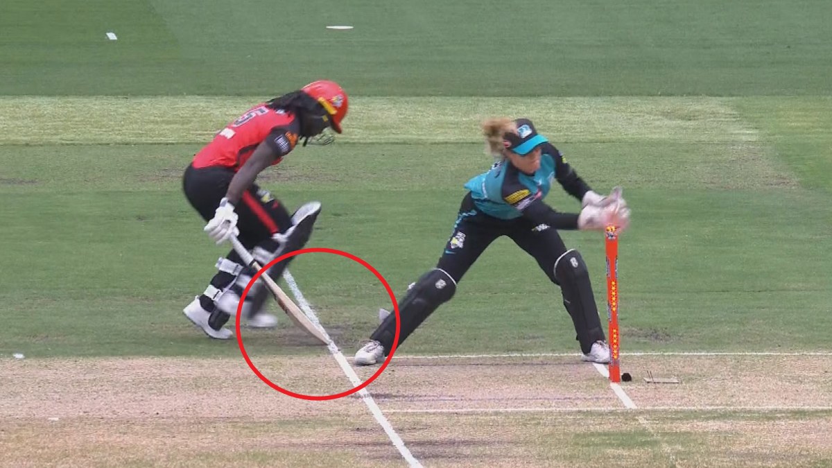Cricket news 2024: Deandra Dottin ran out for golden duck in WBBL final ...