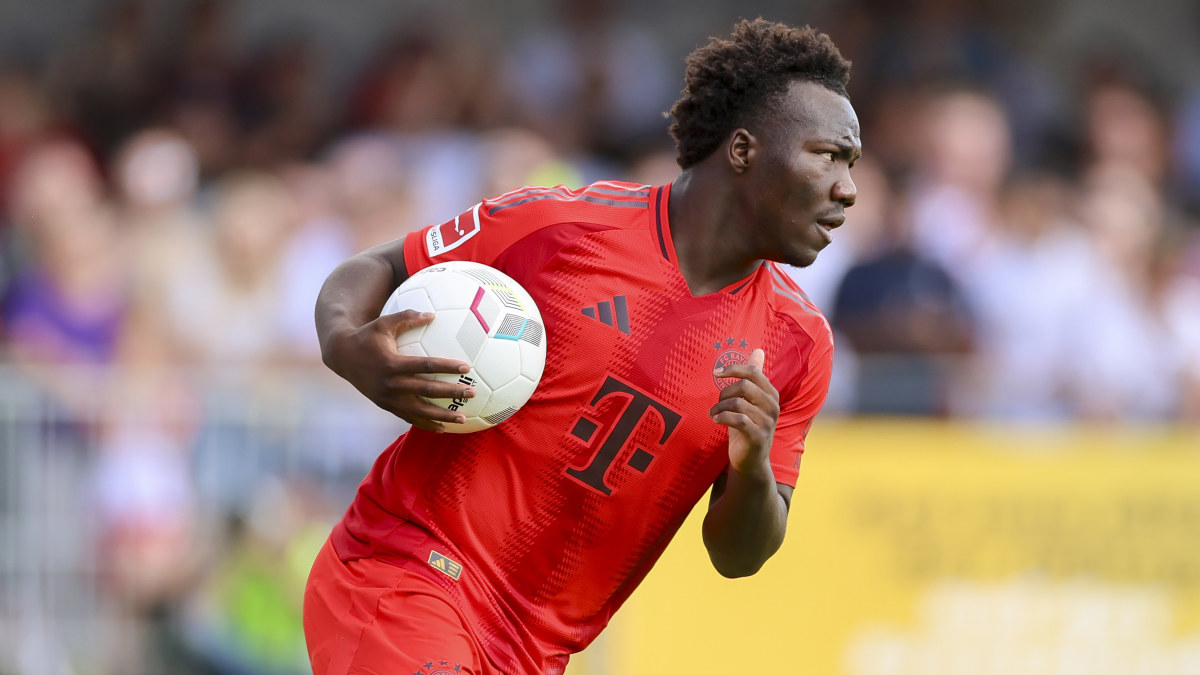 Football news 2024: Nestory Irankunda Bayern Munich updates, Australian ...