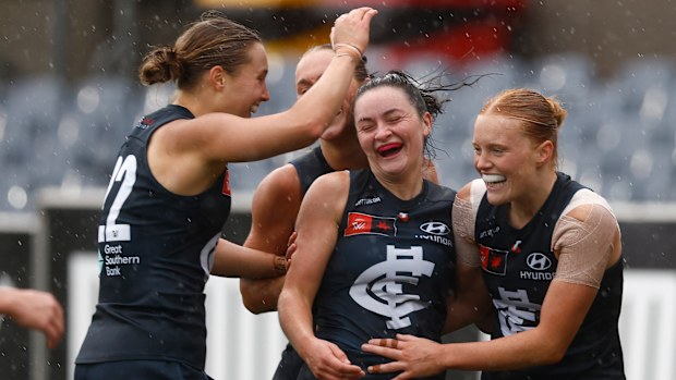 AFLW news 2025: Finals week 1, first elimination, Carlton Blues defeat ...